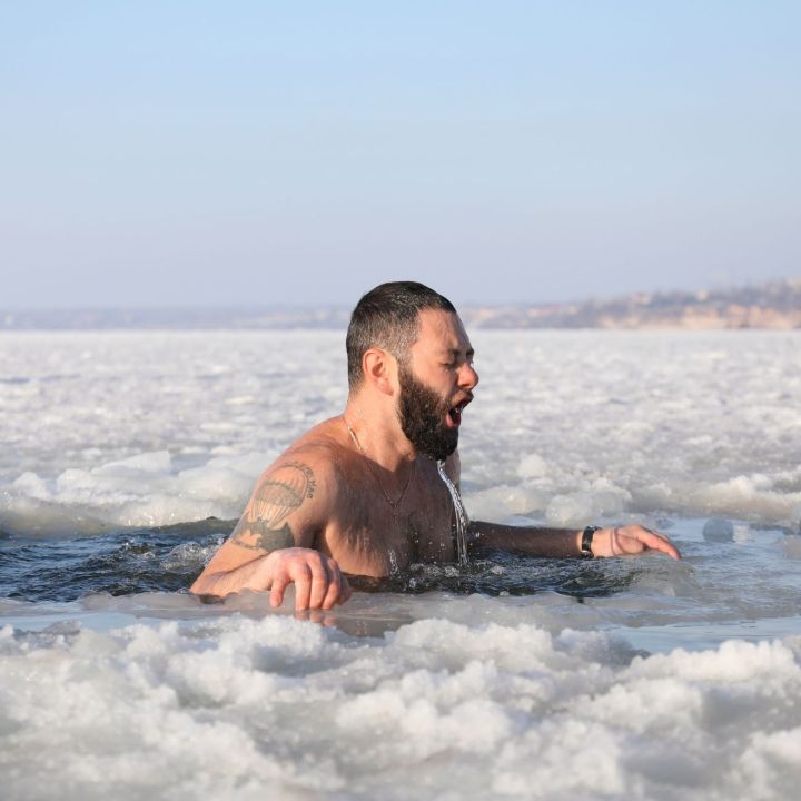 Unlocking the Ice: The Chilling Power of Cold Plunges for Combat Sports ...